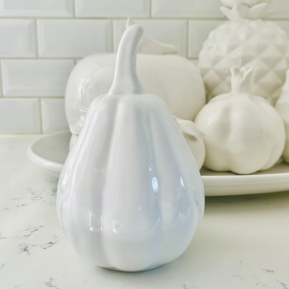 Crate&Barrel | Accents | Cratebarrel Small White Ceramic Gourd | Poshmark